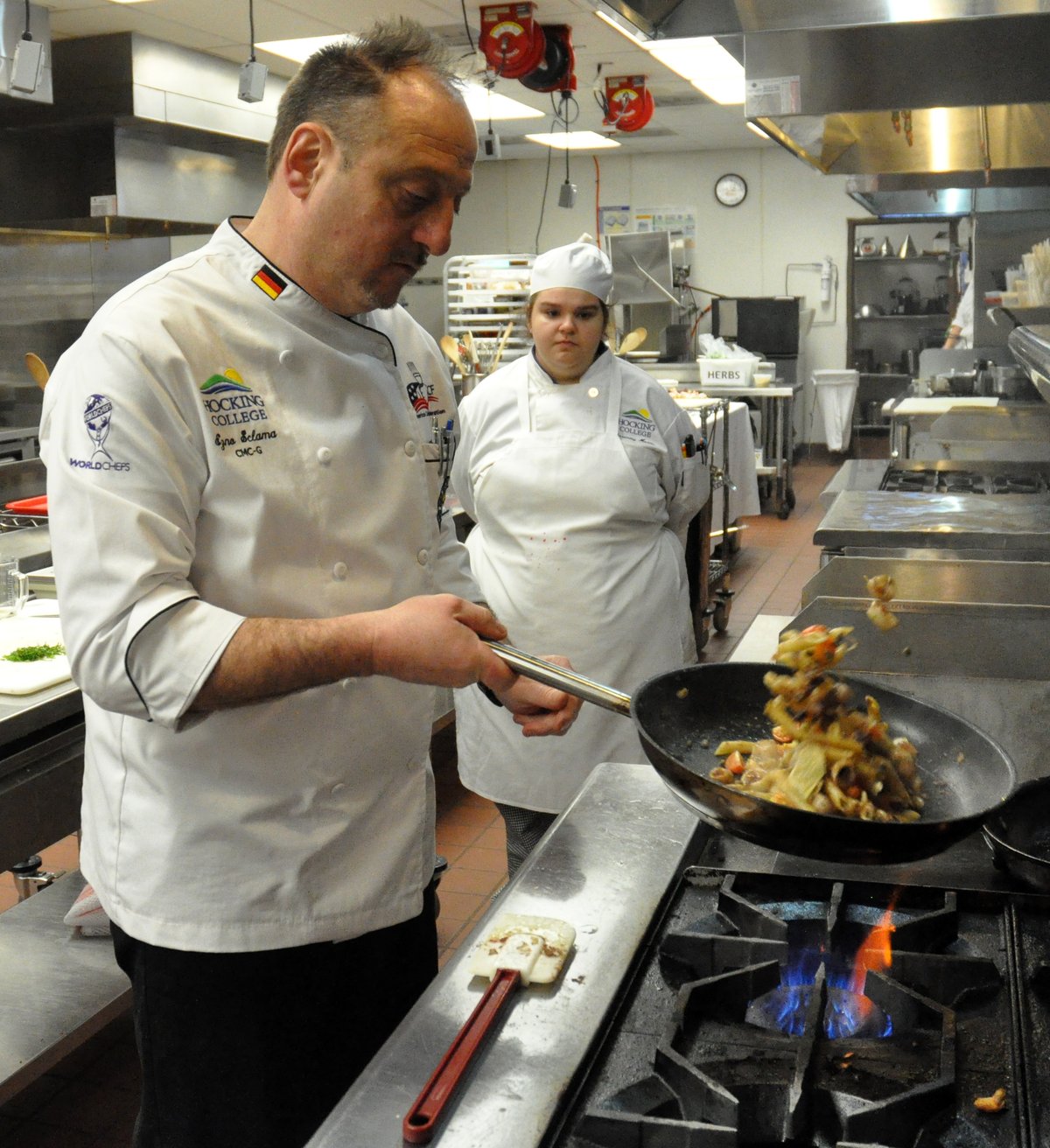 Chef Enzo awarded for work with culinary arts students, industry
