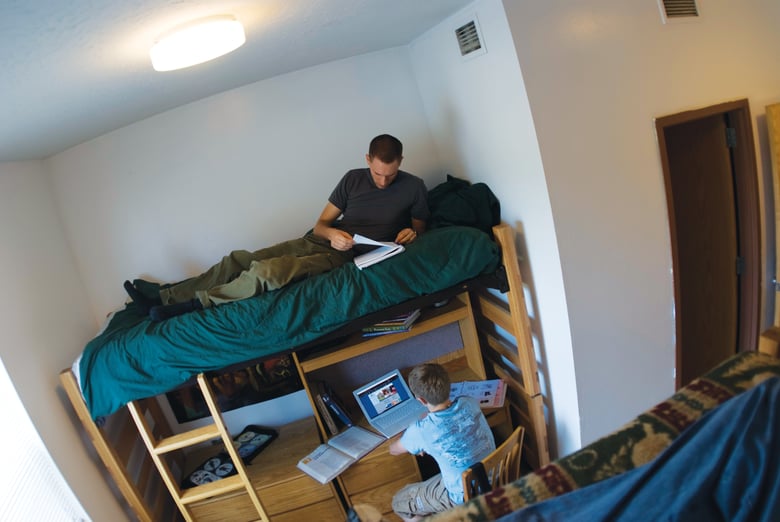8 Tips For Being A Good College Roommate